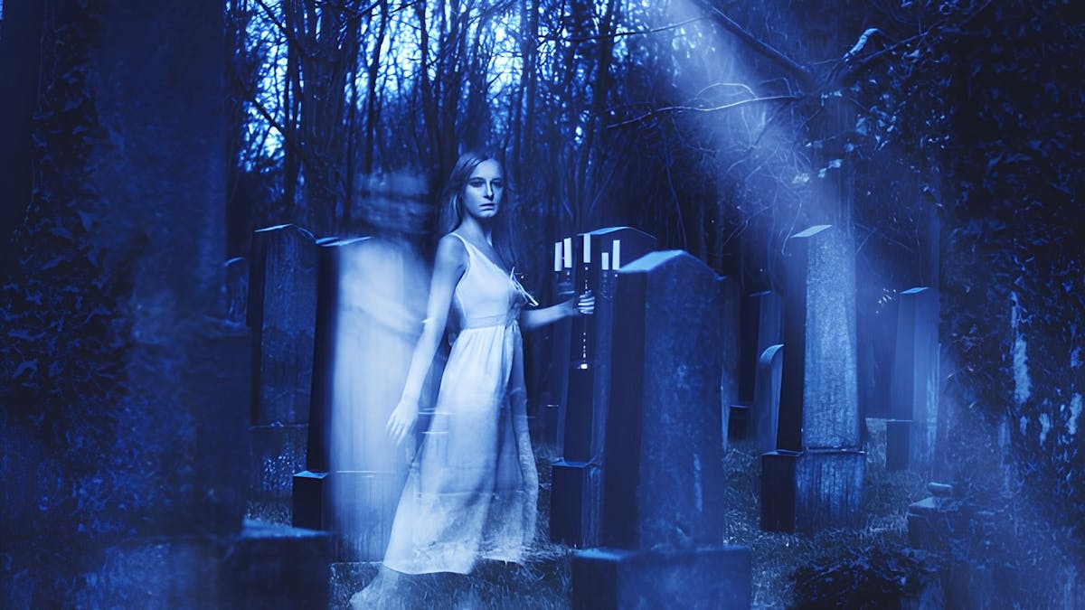 Watch Helping the Dead Move On with Marla Frees | Gaia