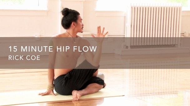 15 Minute Hip Flow
